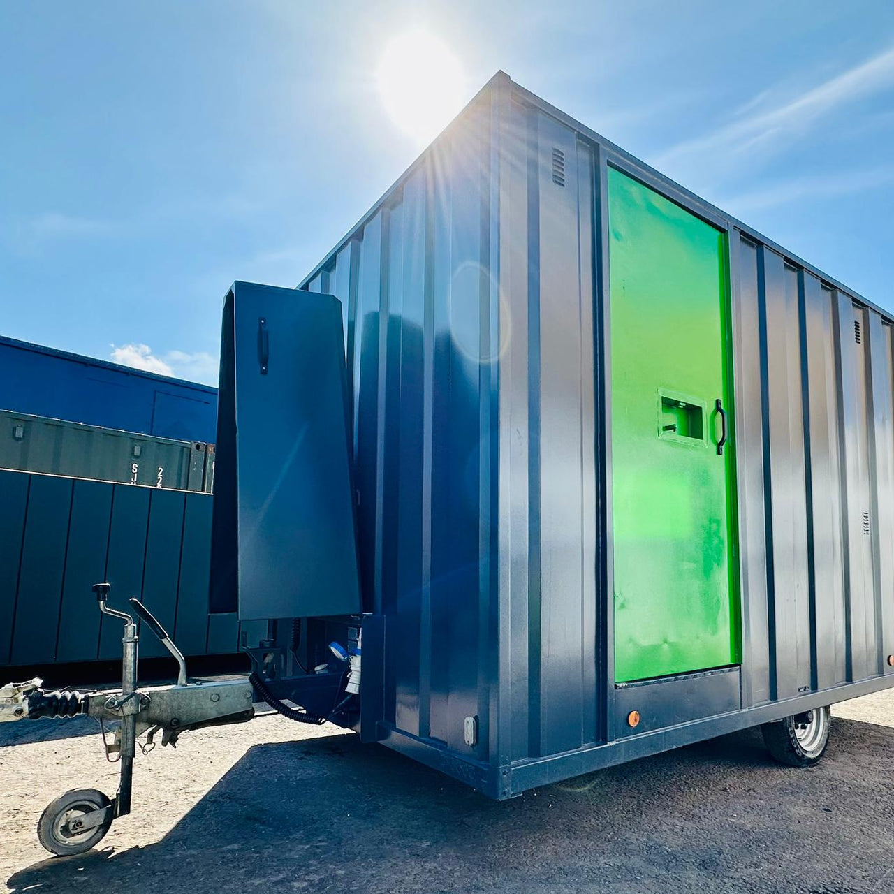 Towable Mobile Welfare Groundhog| selfcontained welfare with generator ...