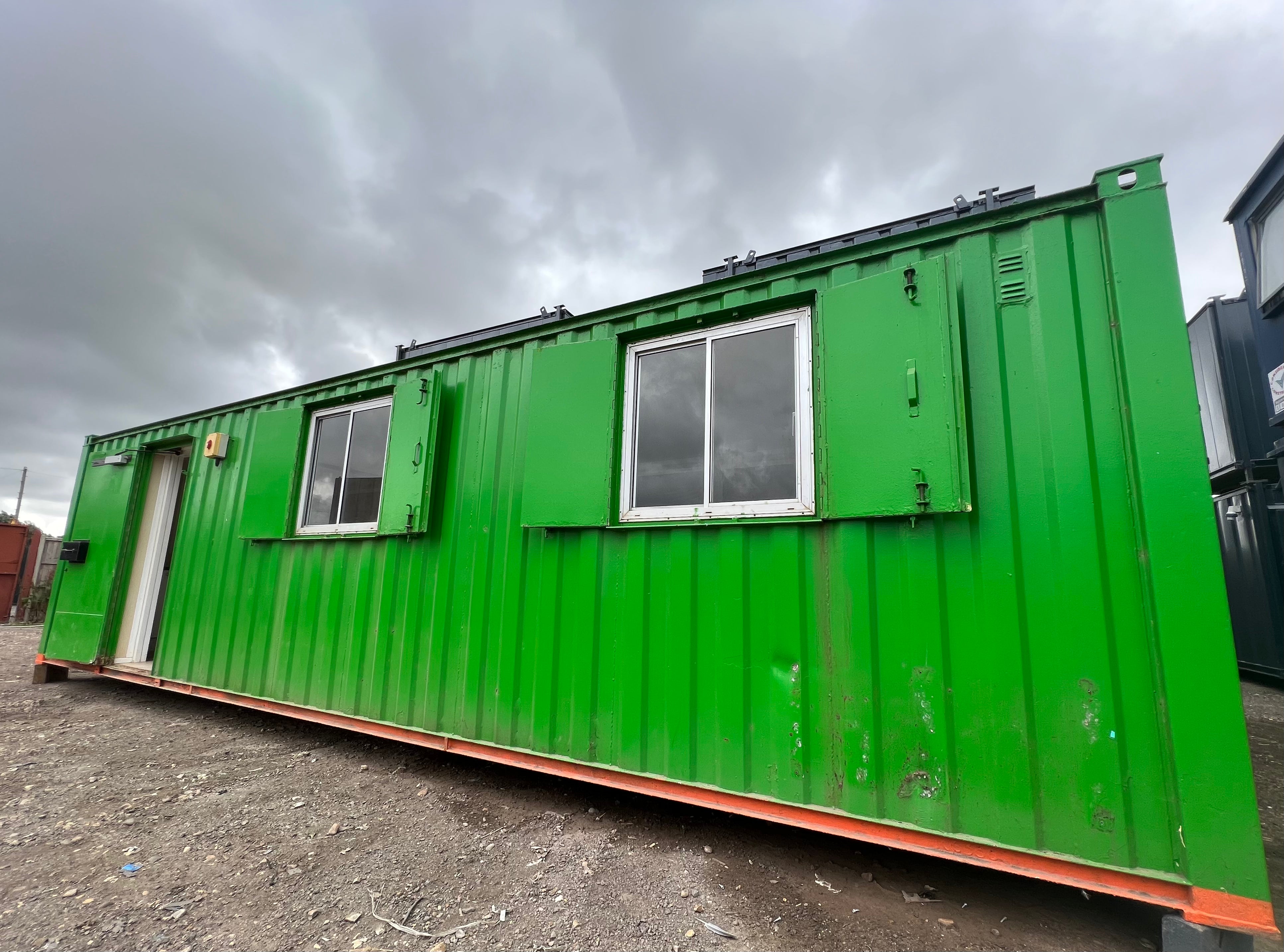 32 Ft Secure Storage Containers