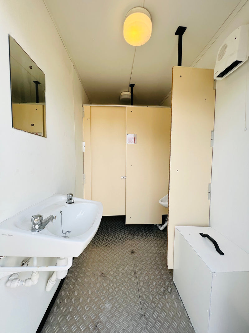 No 850 | 24x9Ft | Static Welfare | Combi Unit | 12 KVA Harrington Gene