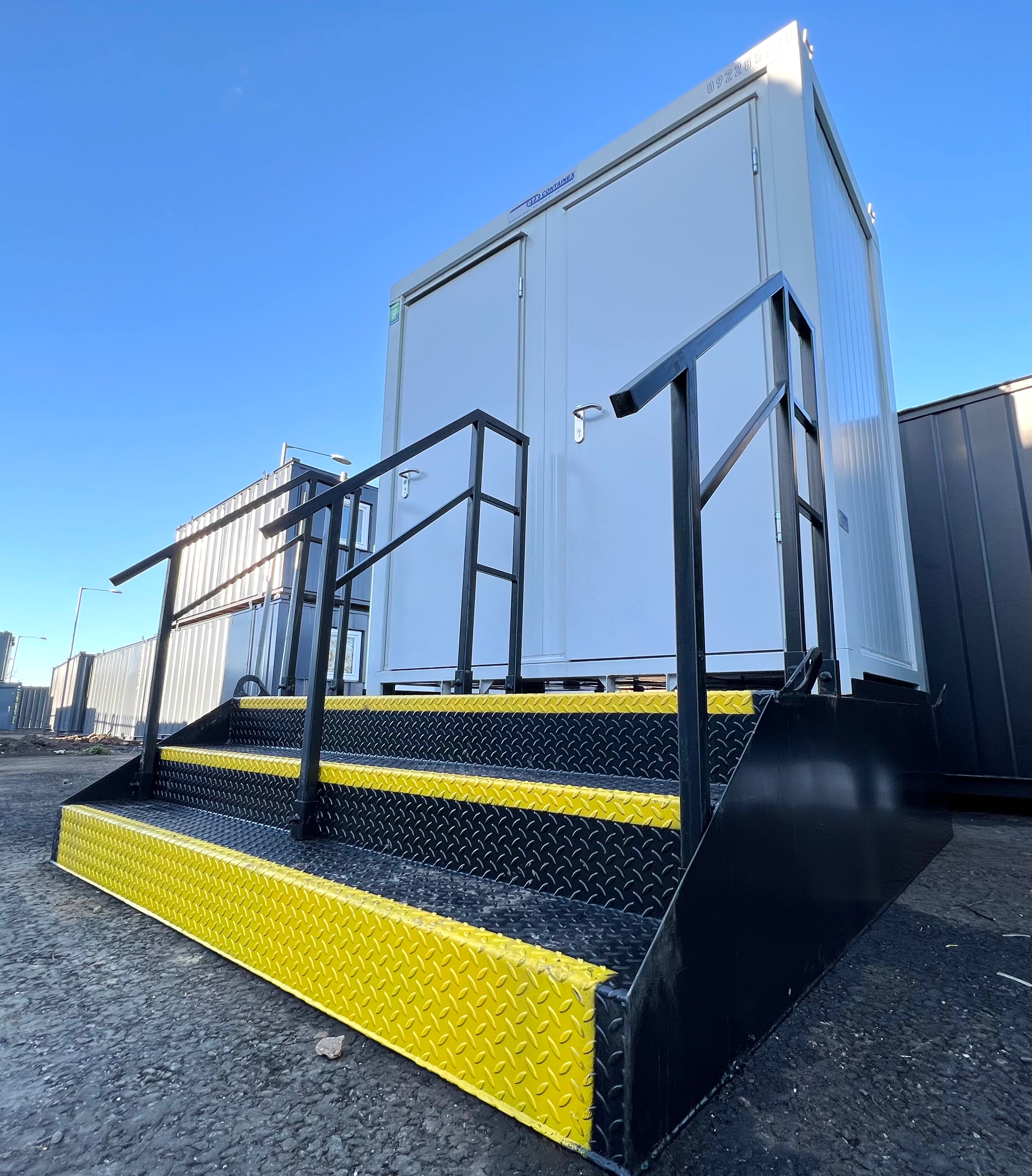 8X5 Ft Toilet Block & New Stepped Effluent Waste Tank | Brand New Toil