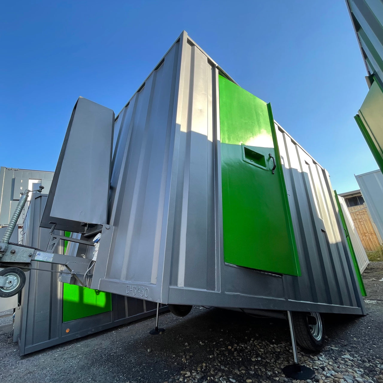 Towable Mobile Welfare Groundhog| selfcontained welfare with generator ...